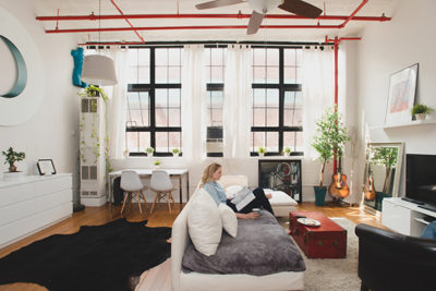 8 Tips For Decorating An Apartment | GEICO Living
